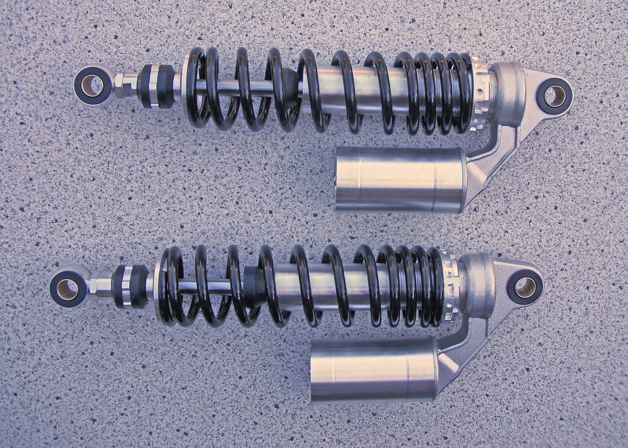 TEC Alloy Gas Shocks for Royal Enfield Interceptor 650 & Continental GT ...